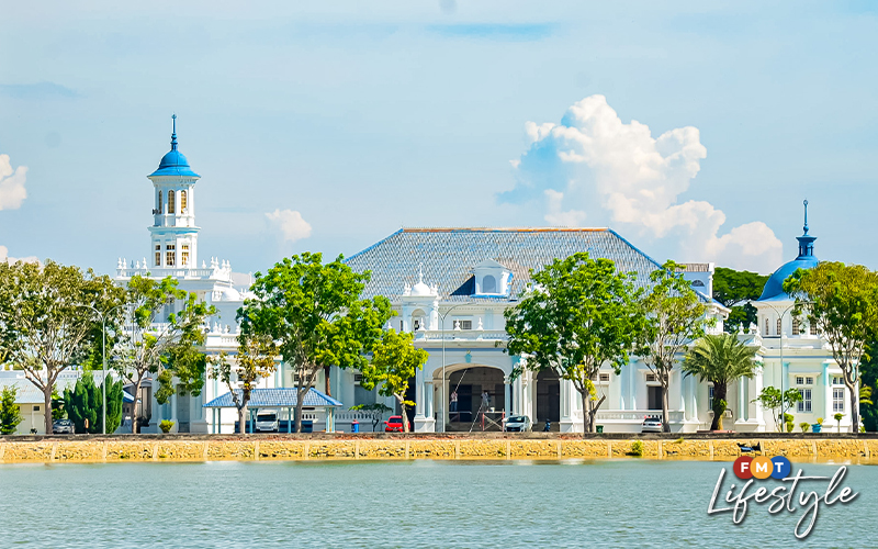 Muar River Cruise reveals charm of Johor’s royal town | FMT
