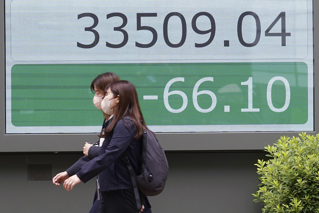 Asian markets fall again as traders eye more rate hikes | FMT