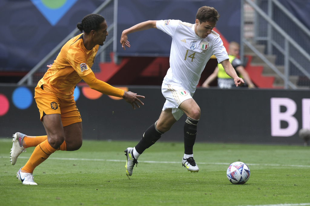 หมดสภาพ... ฟาร์ทสับ VvD ปล่อย 'เคียซ่า' โยกยิง