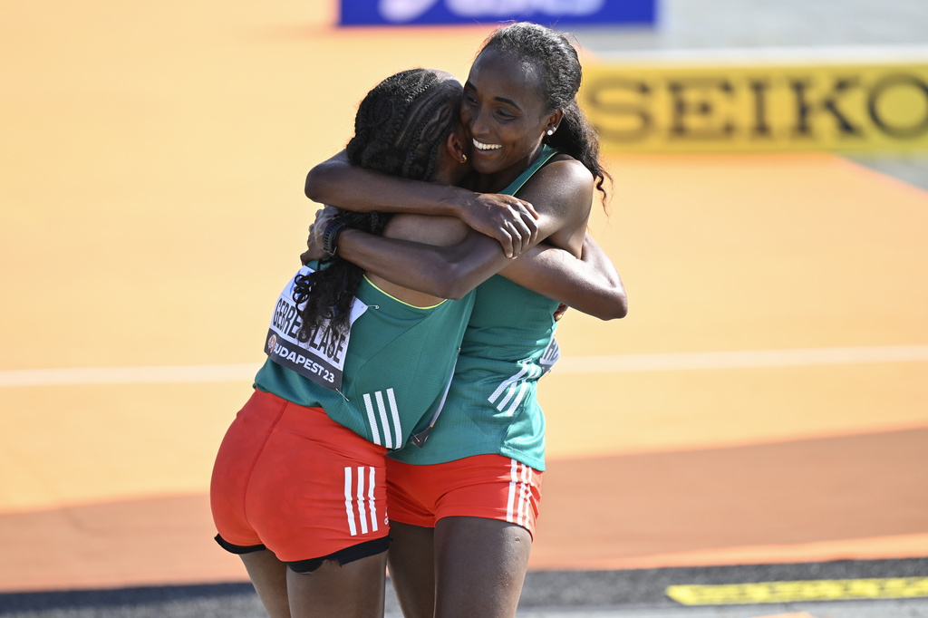 Shankule leads Ethiopian 1-2 in world women’s marathon | FMT