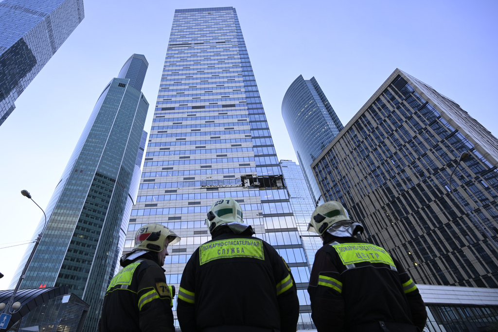 Drone Attack Targets Moscow Office Tower Struck Fmt