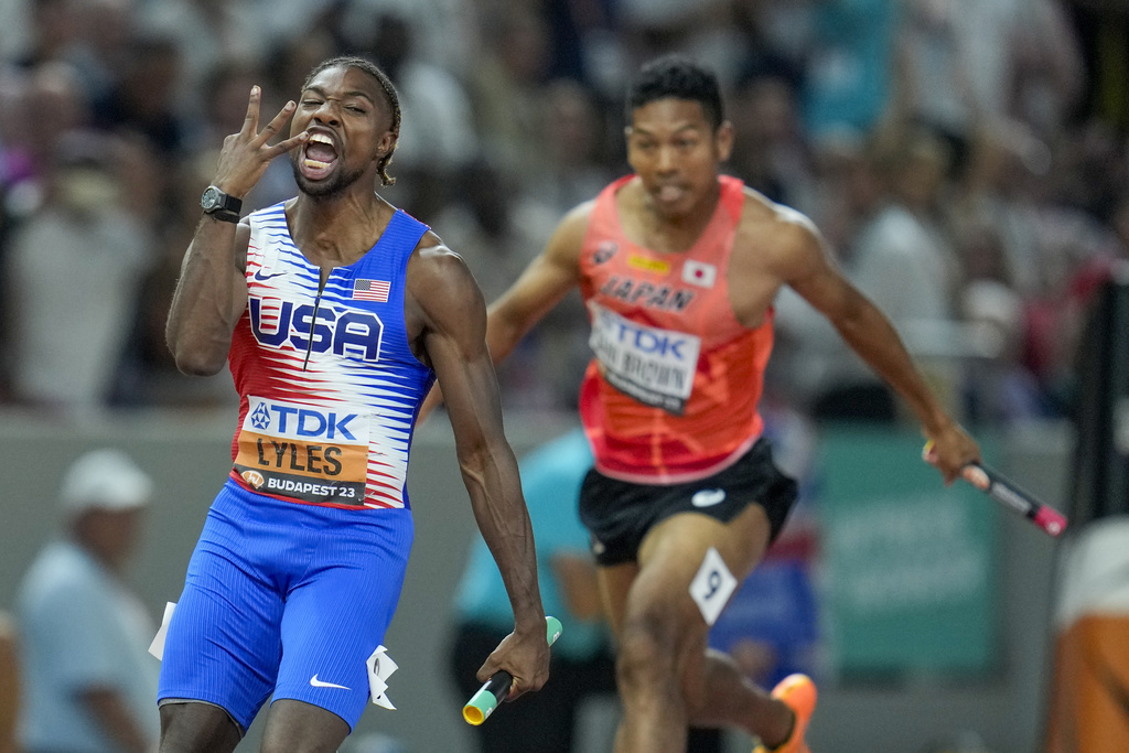 Lyles leads US to men’s relay victory | Free Malaysia Today (FMT)