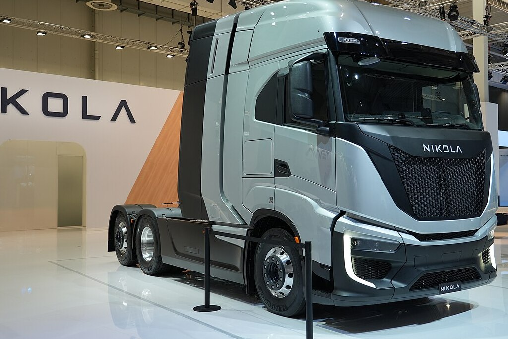 Nikola recalls all battery-electric trucks, halts sales after fire ...