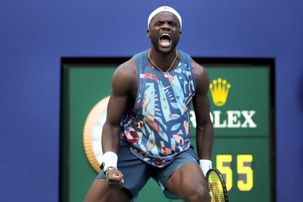 Tiafoe beats ‘annoying’ Mannarino, Paul inspired by fan at US Open ...