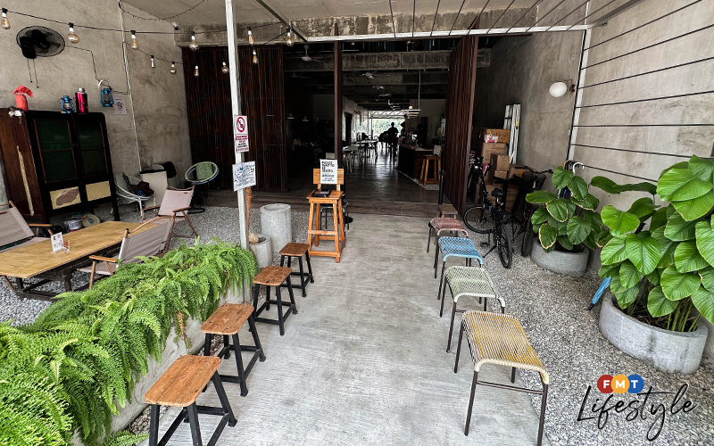 Feast on the sunset while you eat at Route Five Café | Free Malaysia Today (FMT)