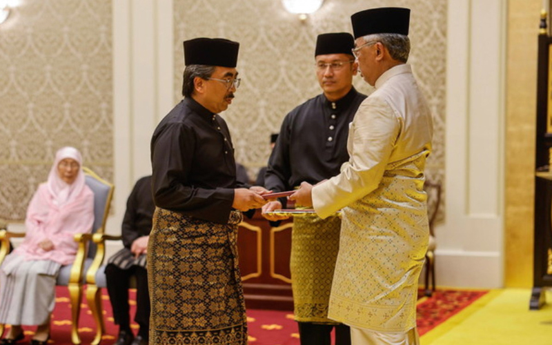 Johari letak jawatan pengerusi CI Holdings | Free Malaysia Today (FMT)