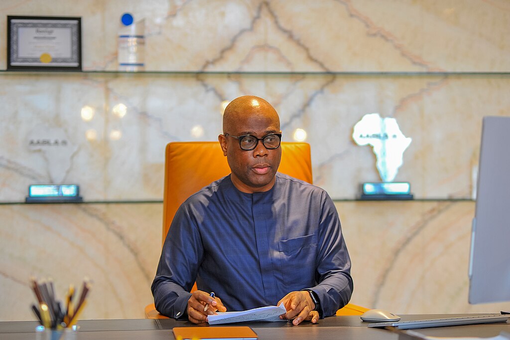 Nigerian bank CEO among 6 dead in California helicopter crash | FMT