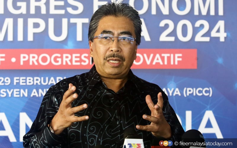 Set up Bumi company database to stop ‘Ali Baba’ practices, says Johari ...