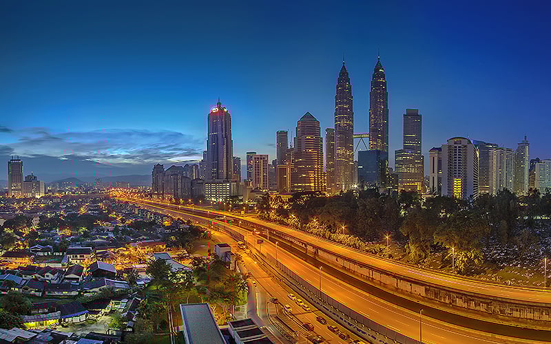 Akleh lebuh raya bertingkat pertama Malaysia, tambah baik ...