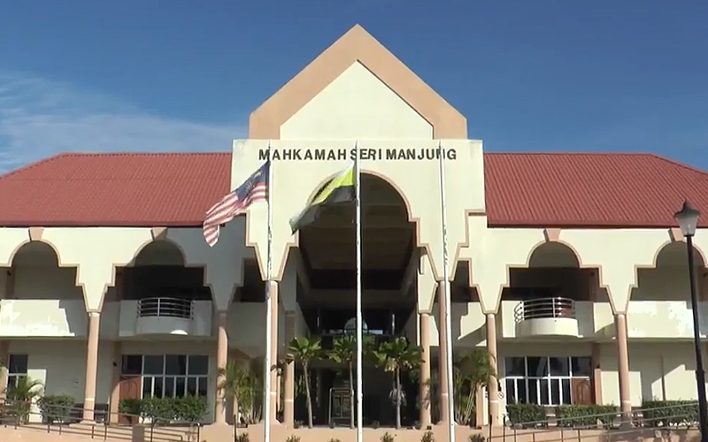 2 bersaudara didakwa bunuh kakitangan MPM | FMT