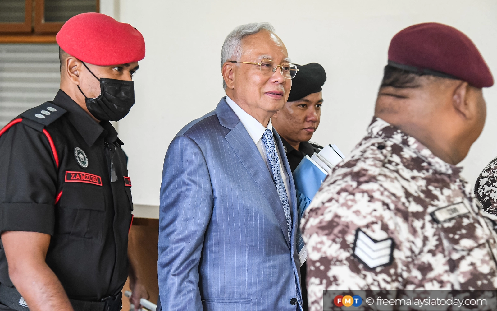 Explain Najib’s ‘special treatment’ in Kajang prison, home ministry ...
