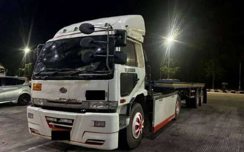 2 lori treler Thai cuba seludup 14,000 diesel subsidi tumpas | FMT