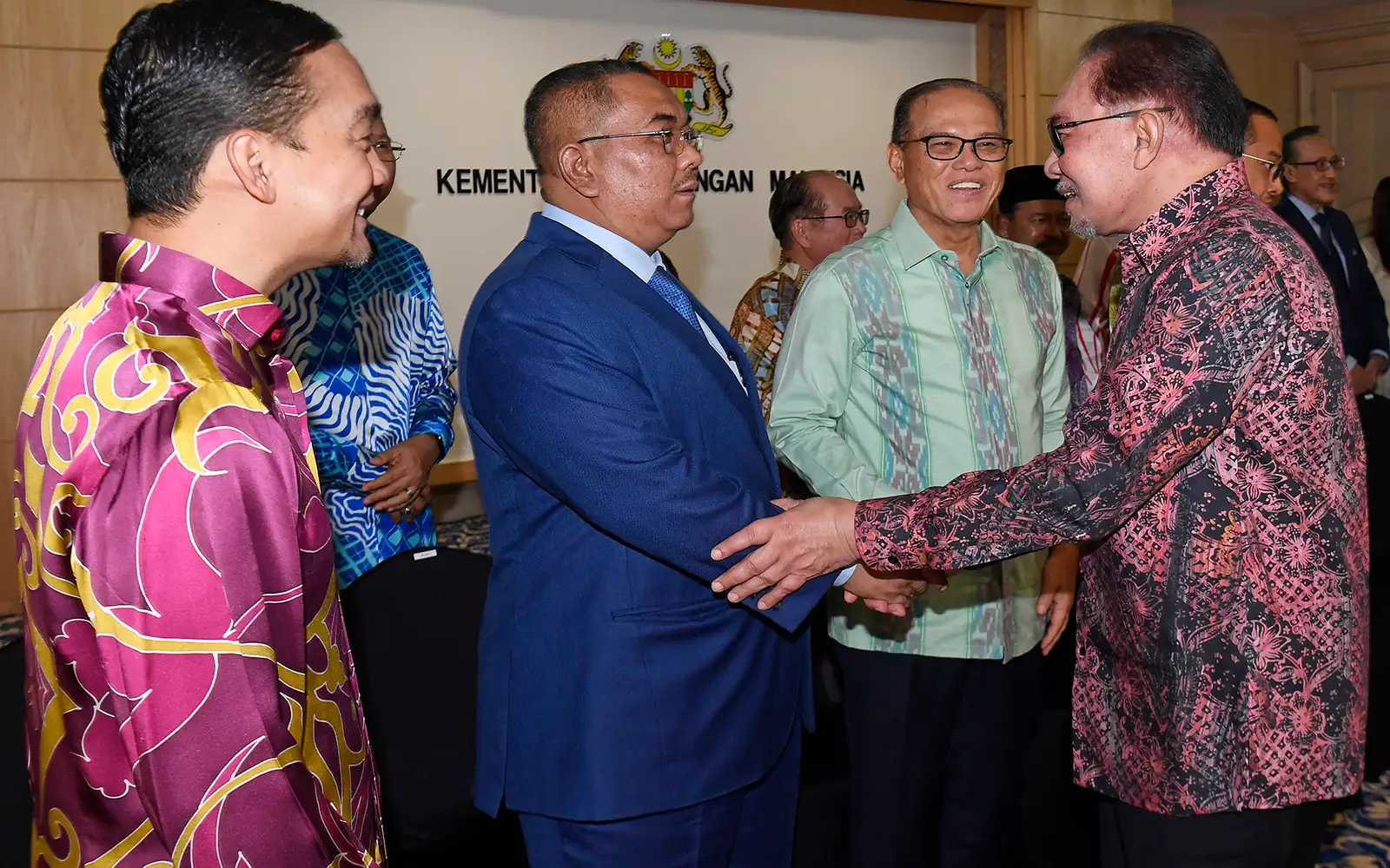 Putrajaya tambah peruntukan negeri kepada RM8.9 bilion | FMT