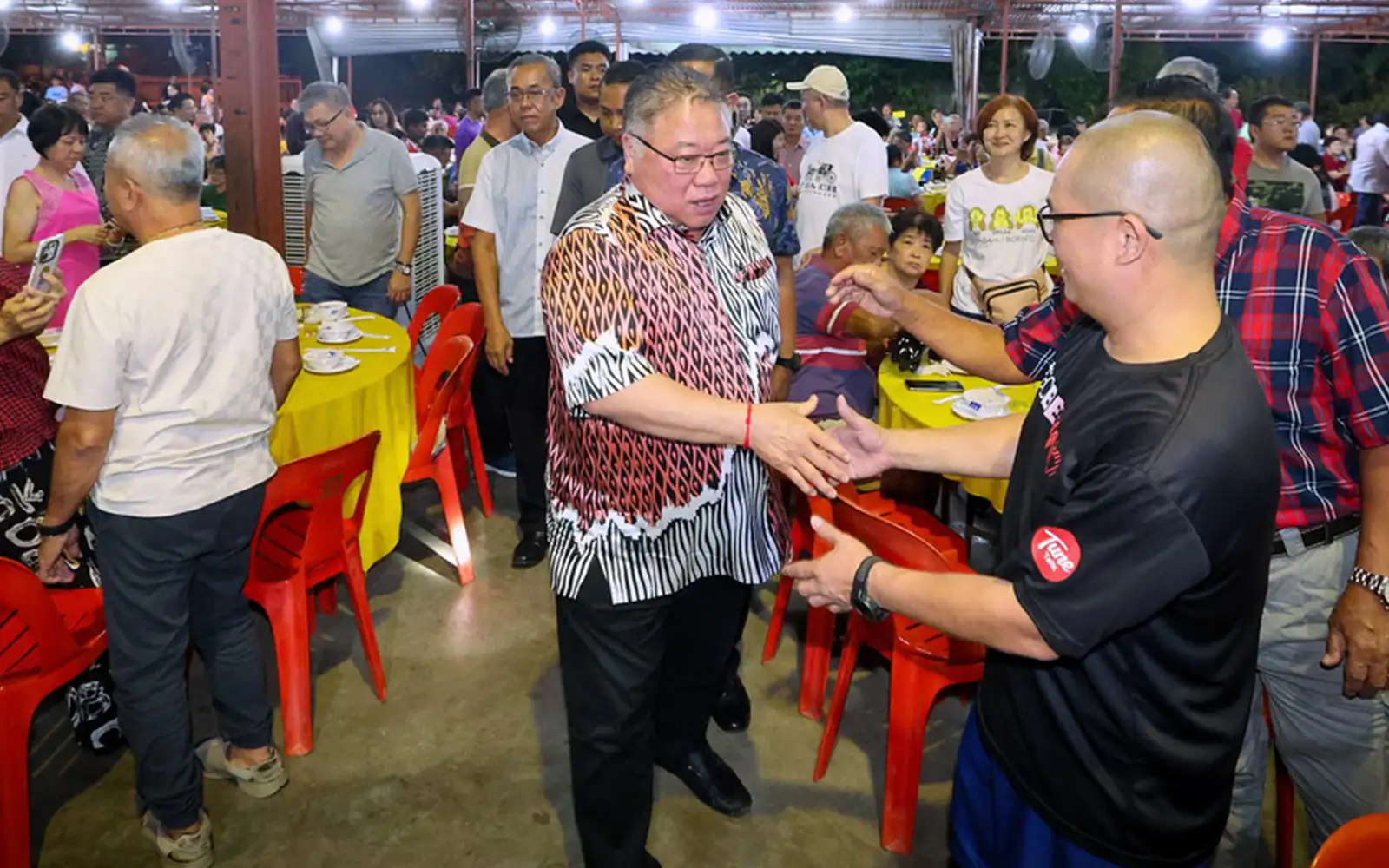 Back Pang but vote her out if she doesn’t perform, says Tiong | FMT