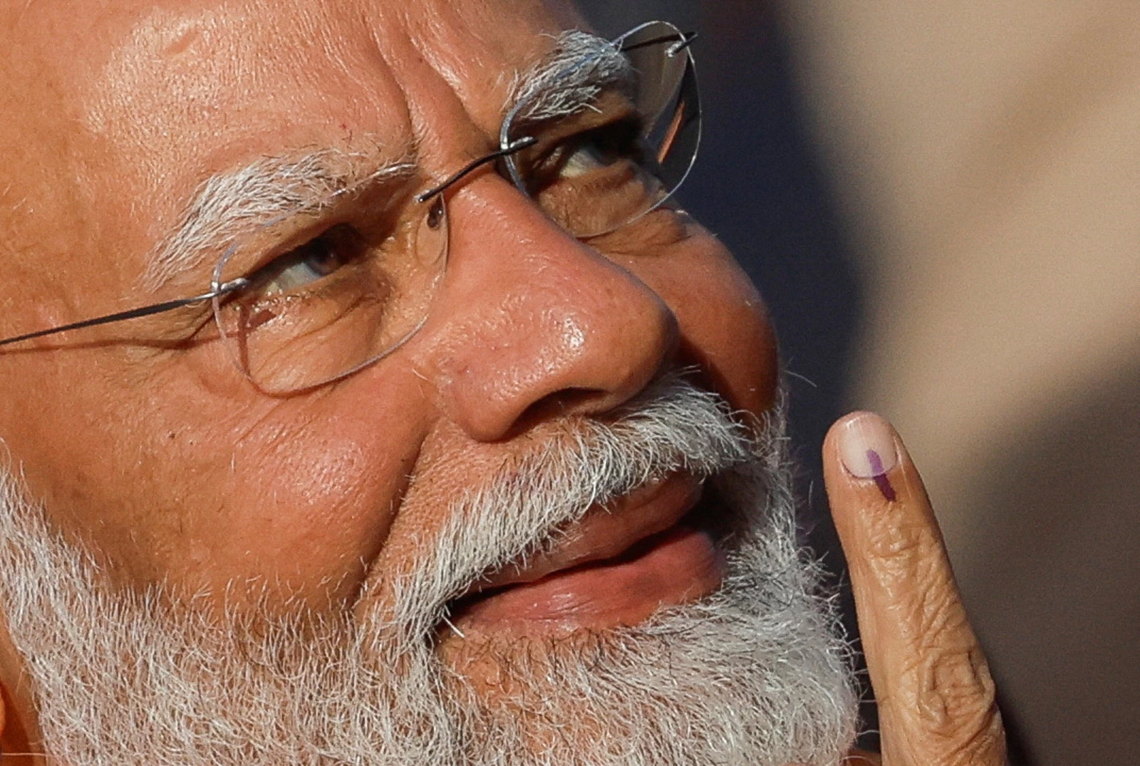 Modi votes as India’s giant election reaches halfway mark | FMT