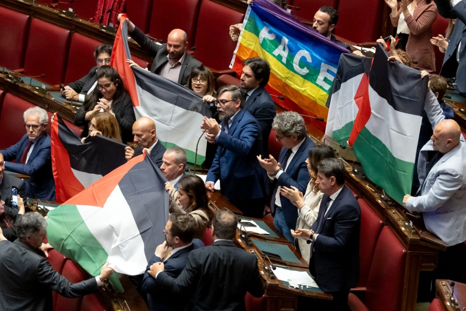 Italian MPs wave Palestinian flags in parliament | FMT