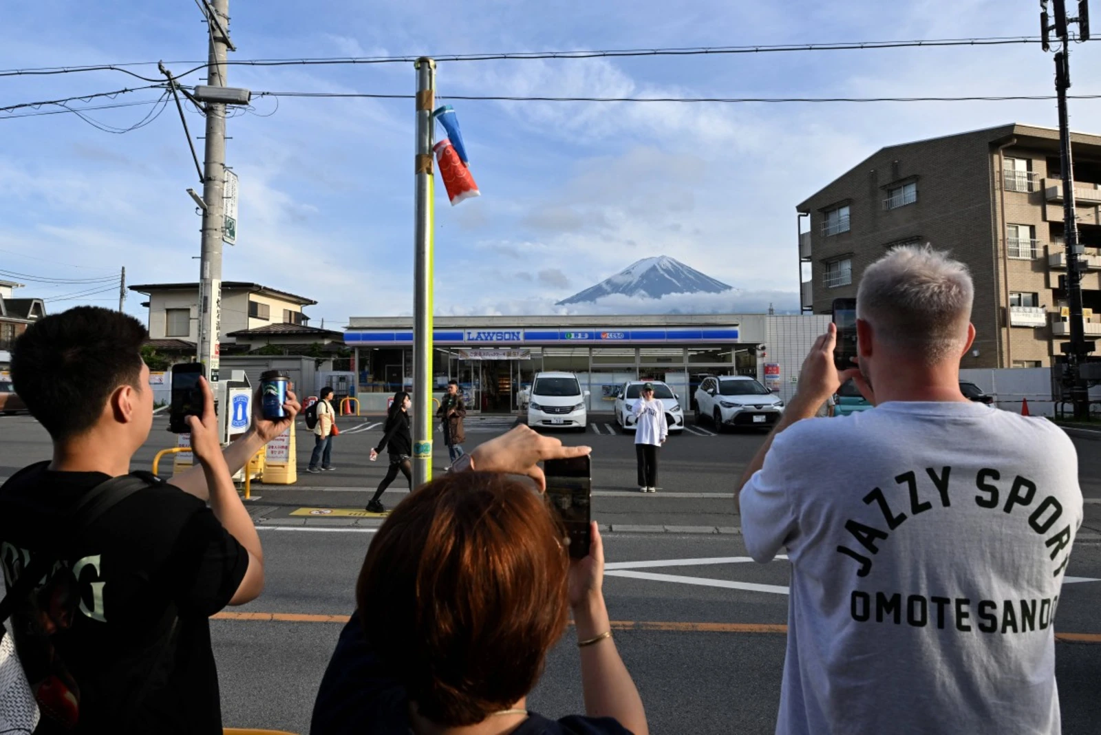 Japanese town to put up barrier blocking Mt Fuji | FMT