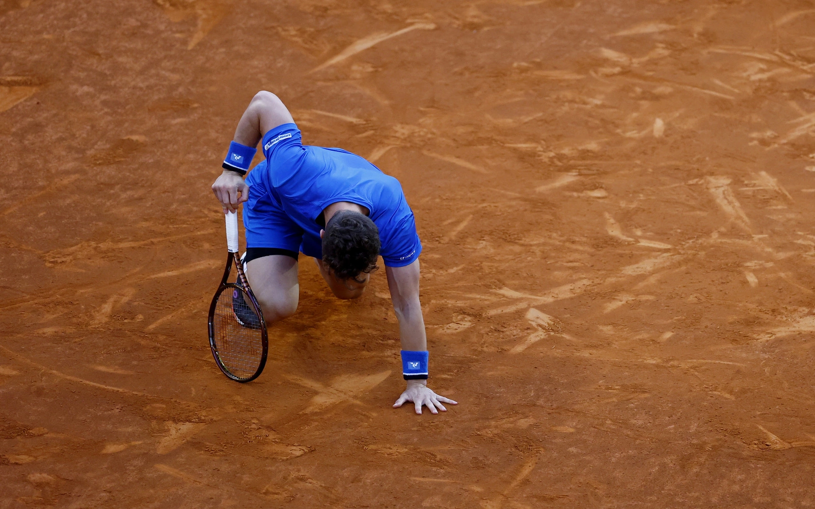 Auger-Aliassime in final as ‘crazy’ Madrid injury curse strikes again | FMT