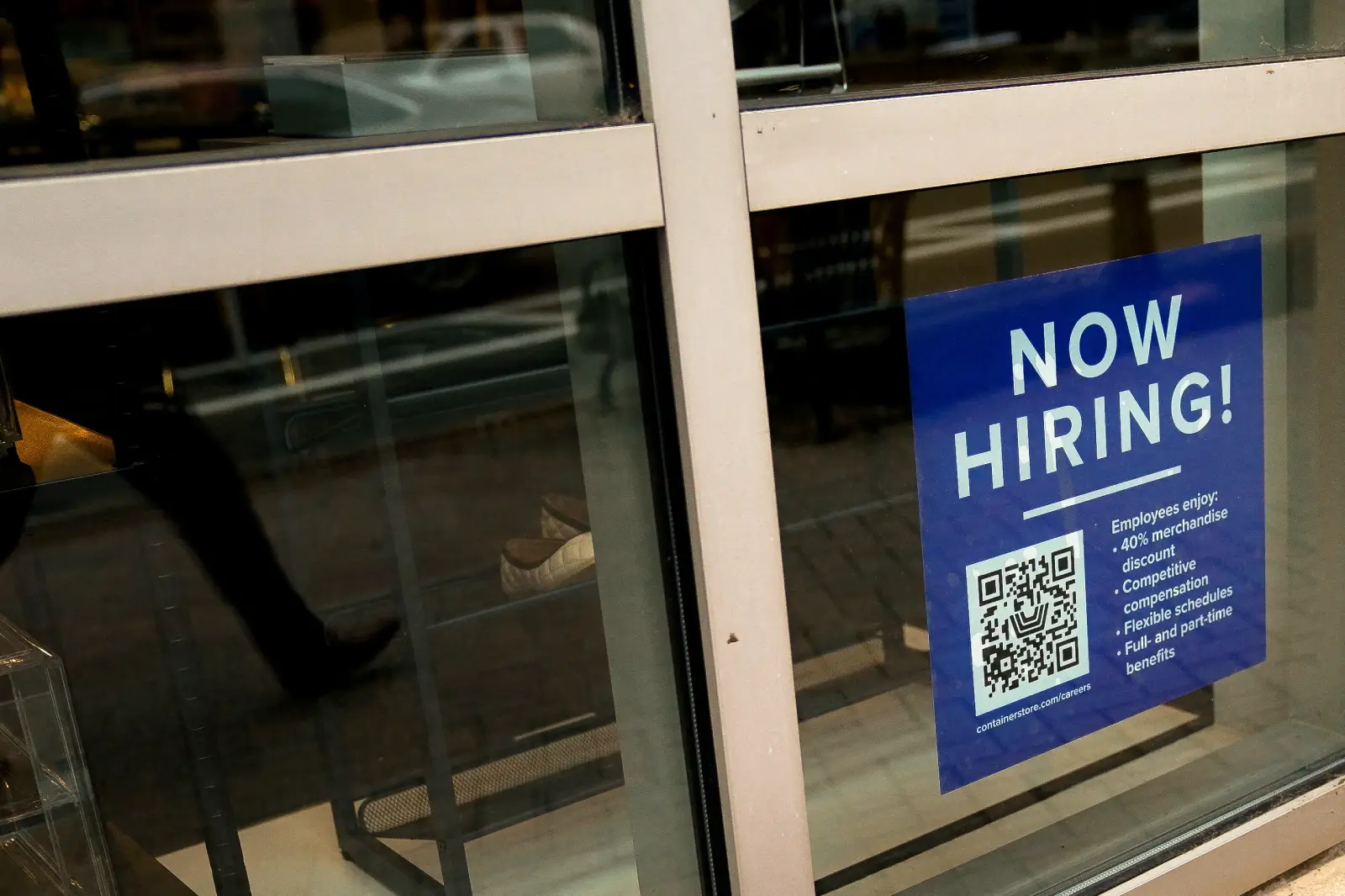 US weekly jobless claims fall, but still elevated | FMT