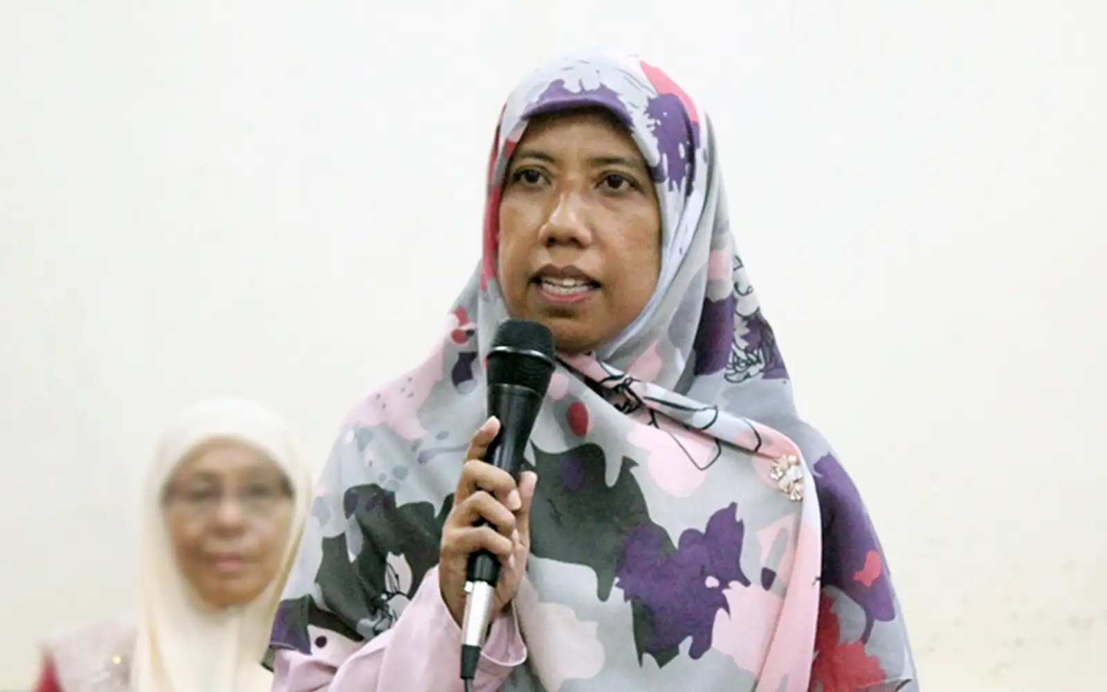 Perlis exco member in normal ward after 1 month in ICU | FMT