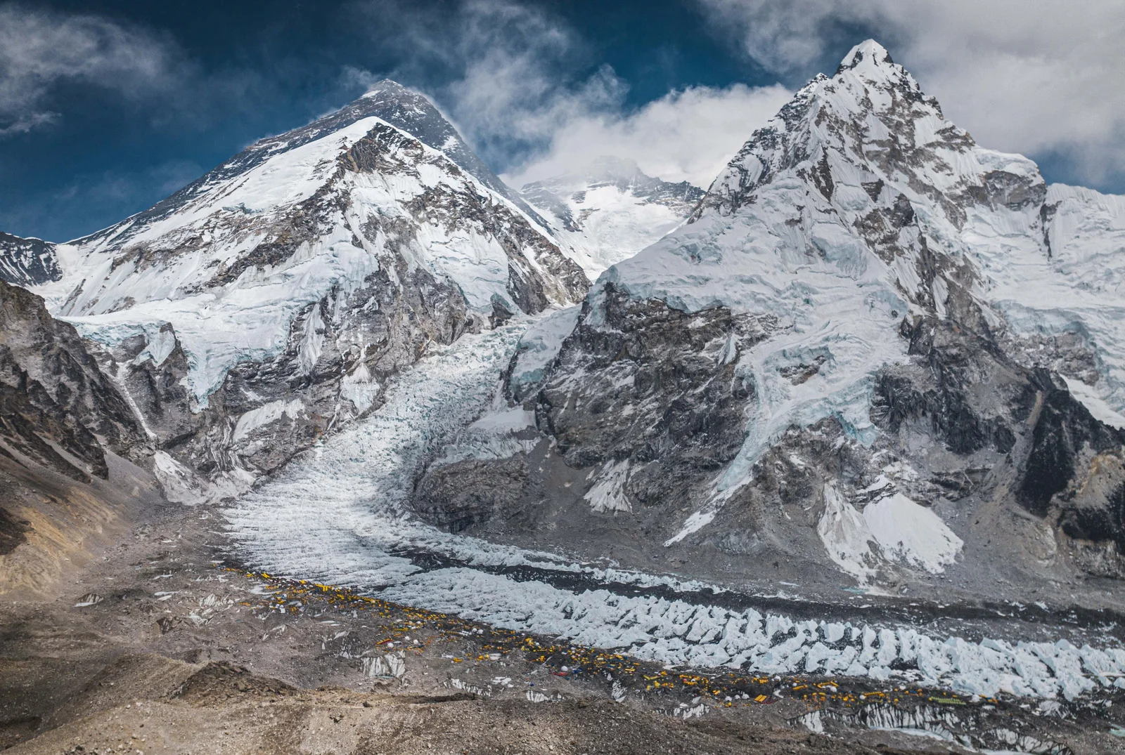 Body of missing Mongolian climber found on Everest | FMT