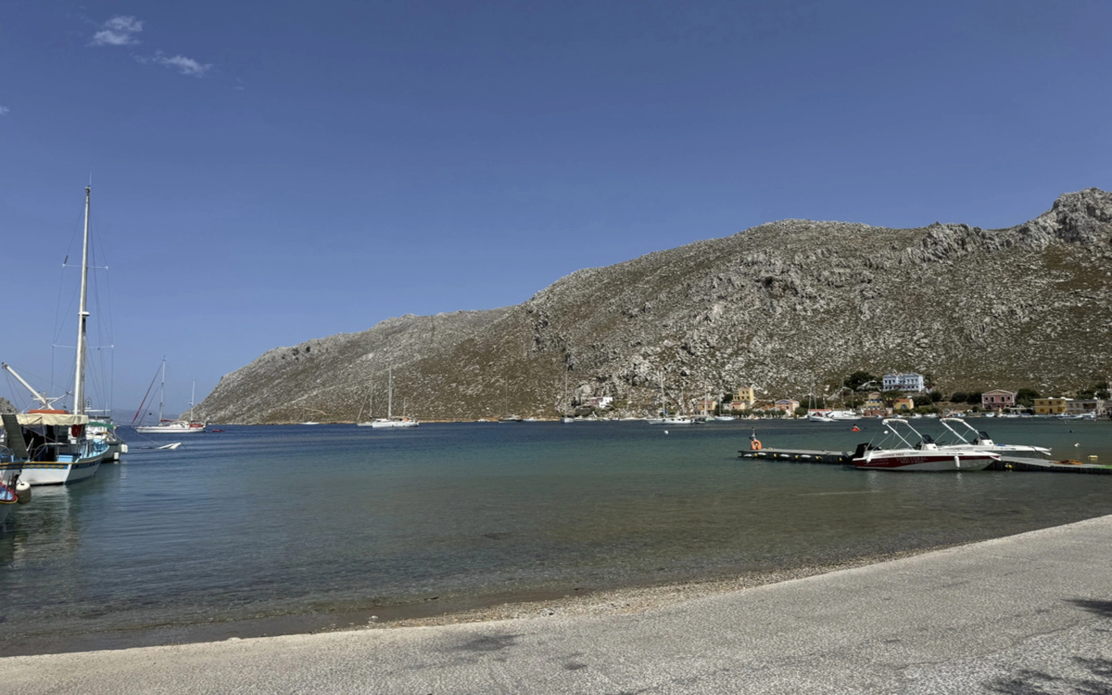 Tourist found dead off Greek island, 3 more missing | FMT