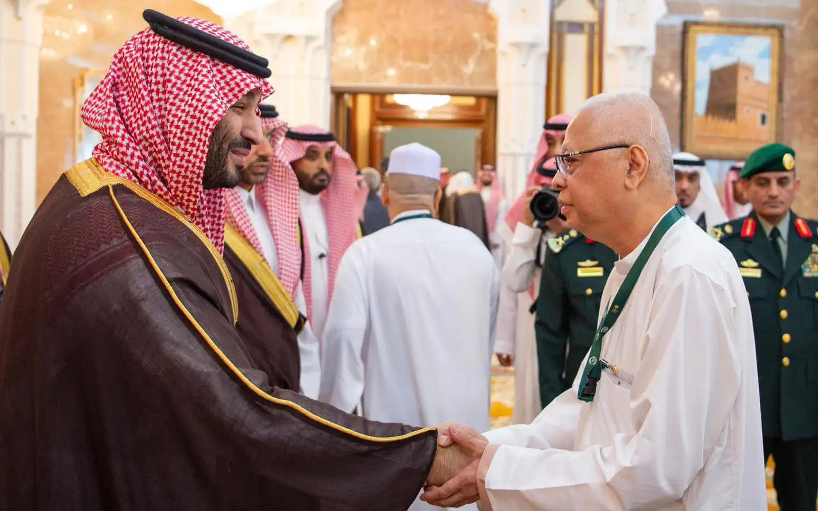 Makan tengah hari bersama putera Saudi lambang hubungan erat, kata ...