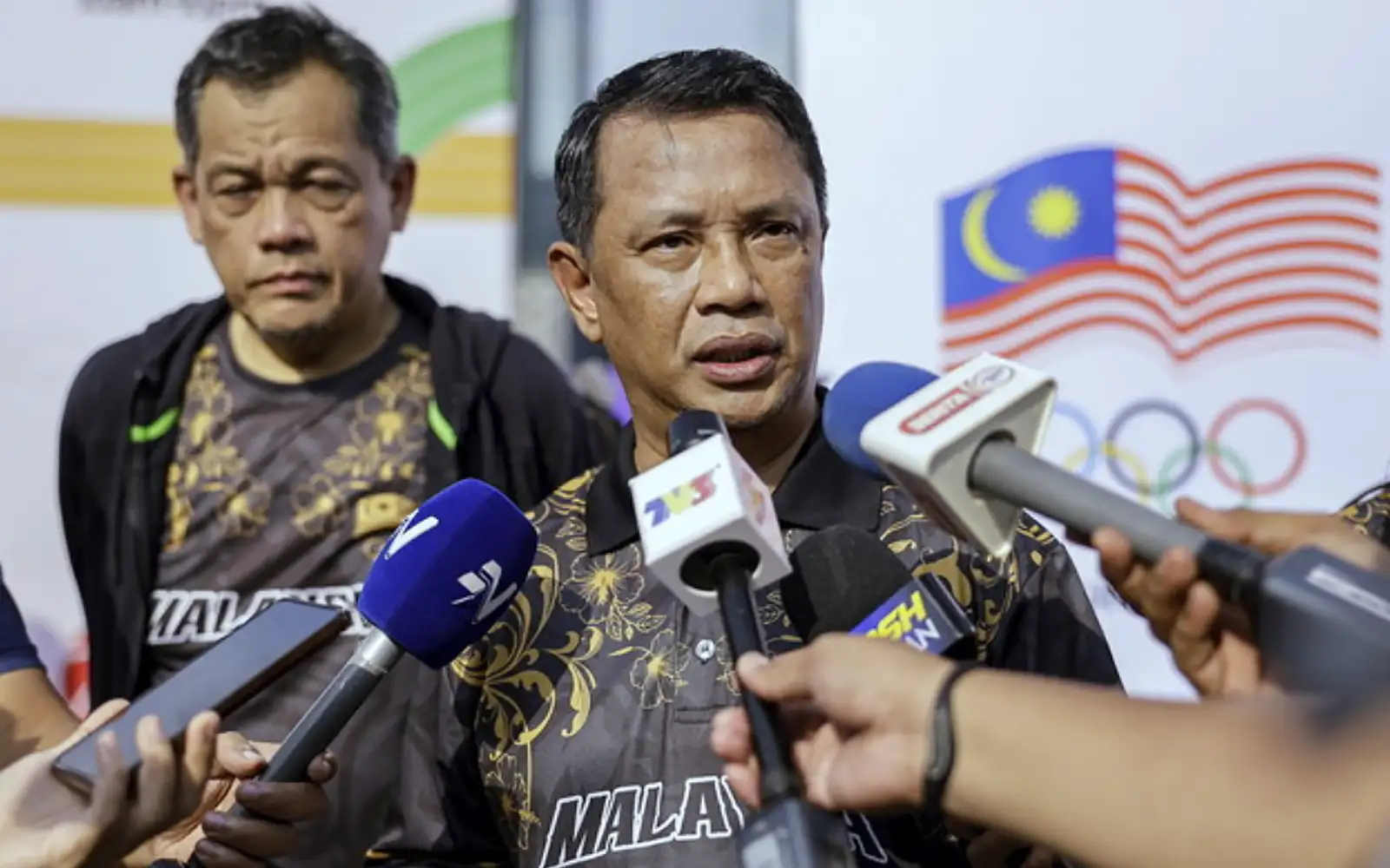 Norza ikrar pertahan keluarga | Hot FM