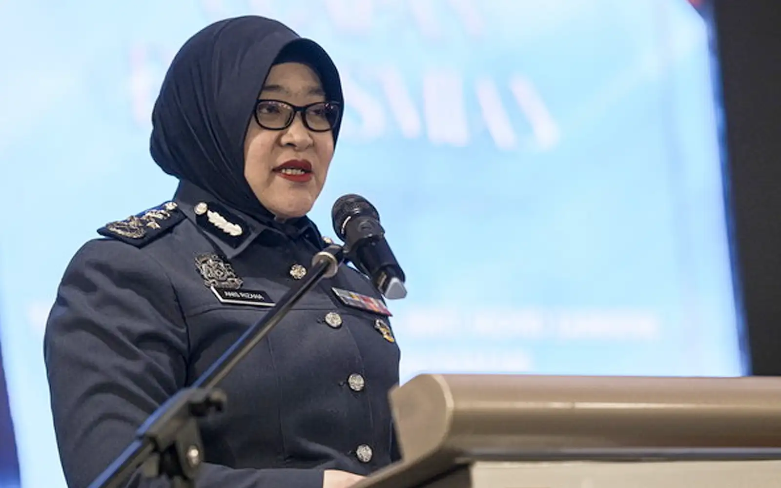 Over 3,000 smuggling attempts foiled as of May, says customs DG | FMT