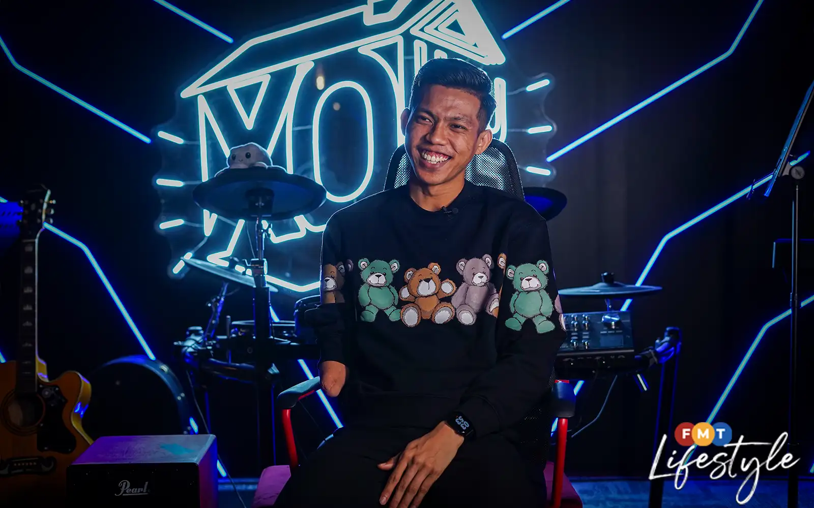 How singer Zubir Khan single-handedly soared to success | FMT