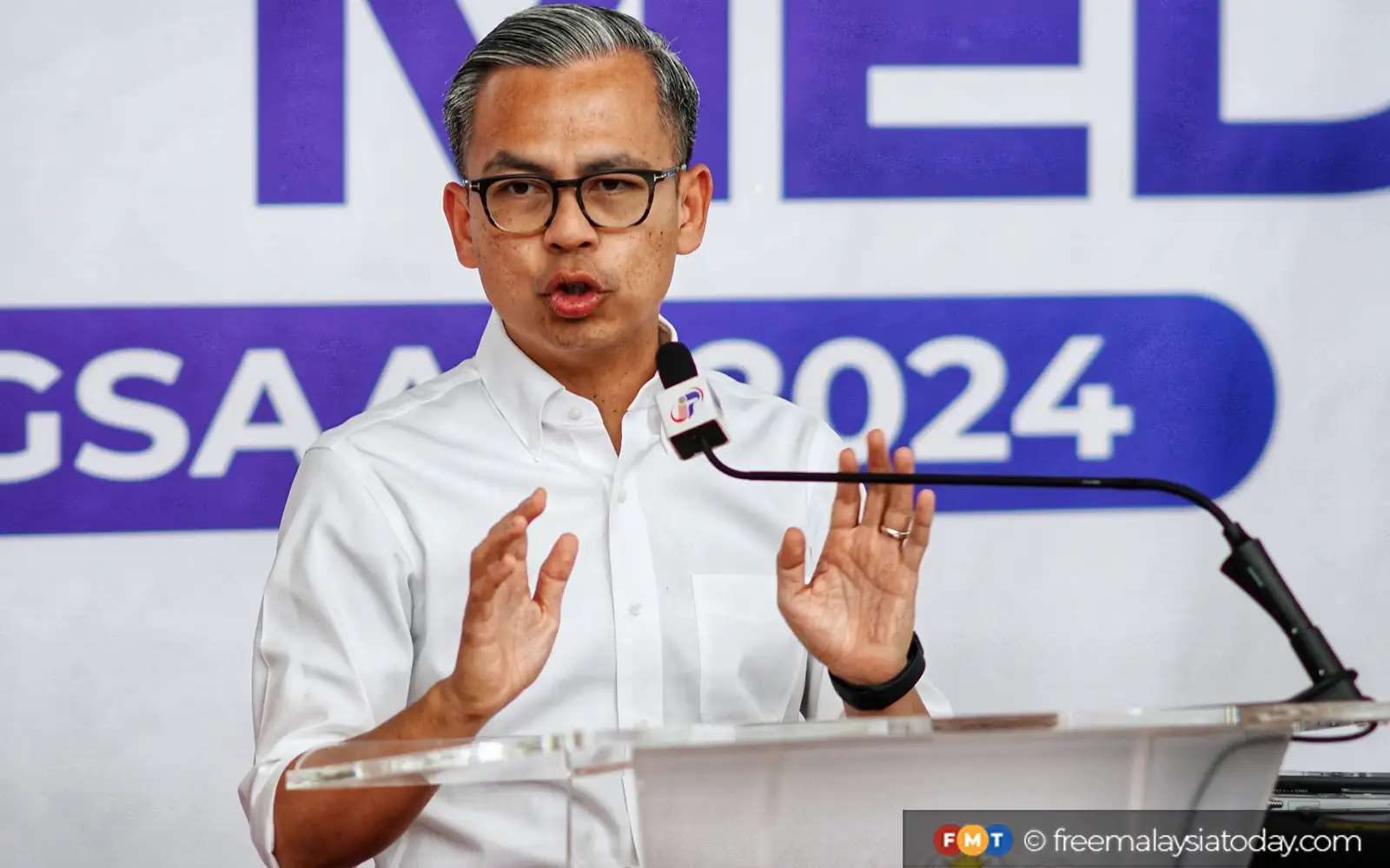 Fahmi ready to mediate over unpaid wages at media outlets | FMT