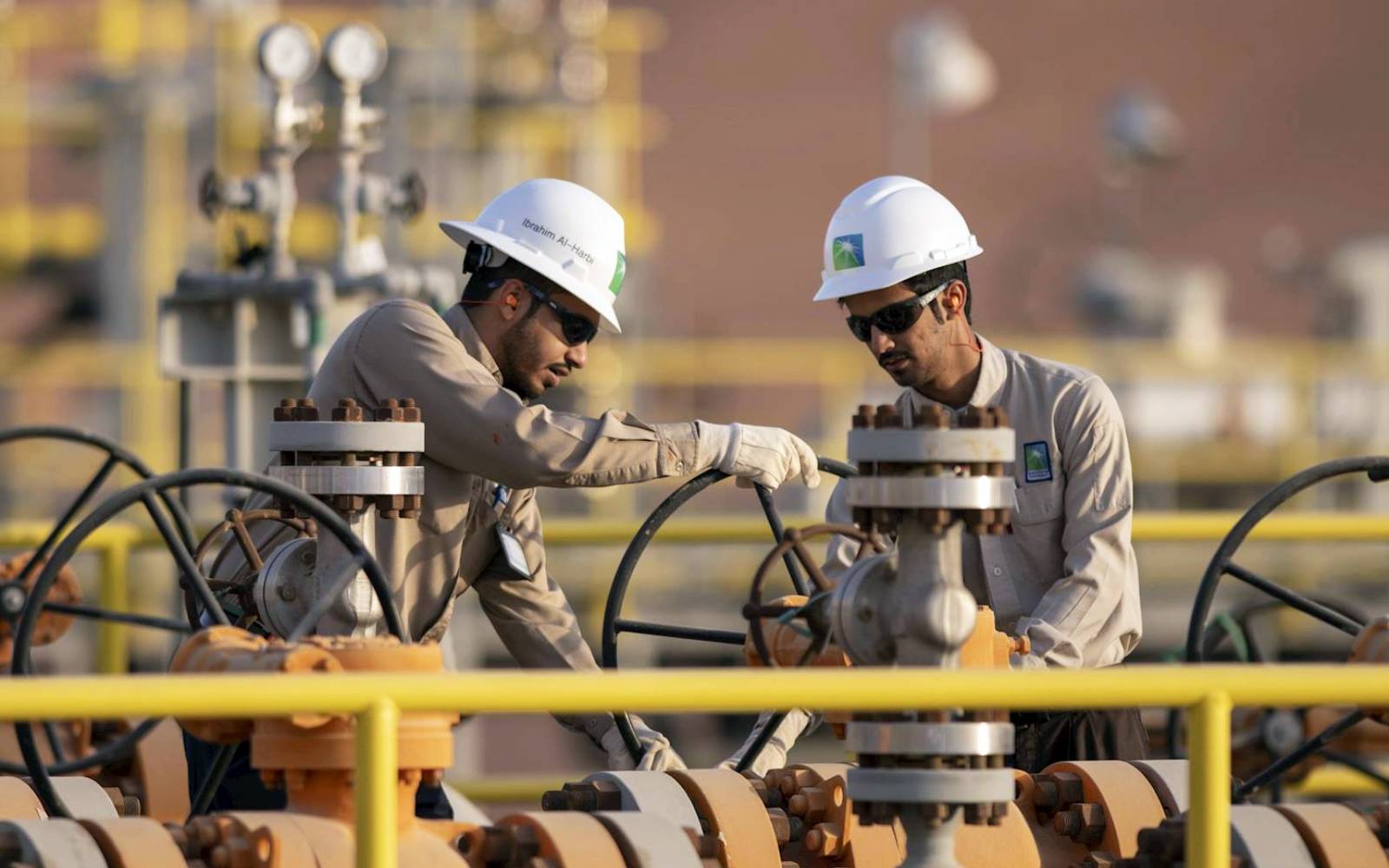 Saudi Arabia Raises Oil Prices For Asia Signals Demand Strength Fmt