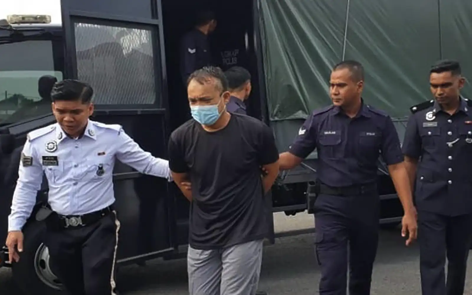 2 beradik maut, pemandu treler rempuh rumah didakwa ambil dadah | FMT