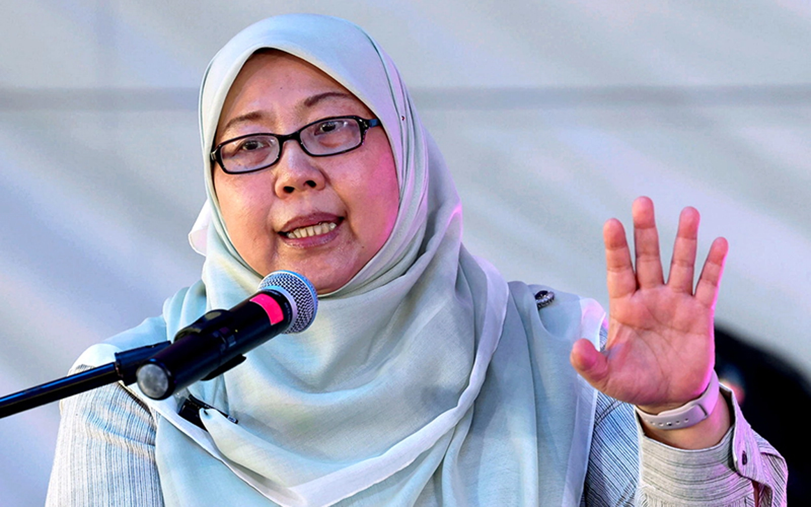 KPDN Sarawak buat rampasan lebih RM20 juta dalam Op Tiris | FMT