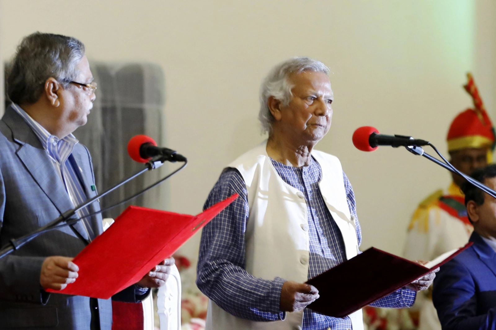 Bangladesh’s Yunus reassures on Rohingya refugees, garment exports | FMT