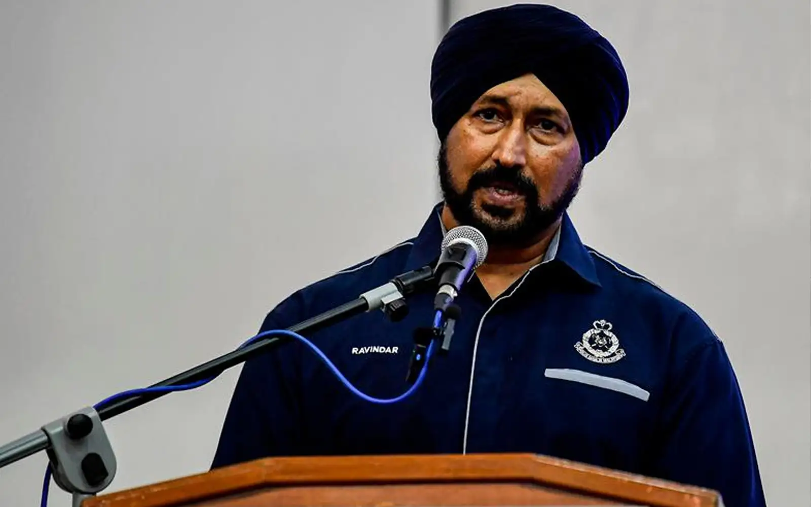 Cops dispel fake kidnap claims about man outside school | FMT