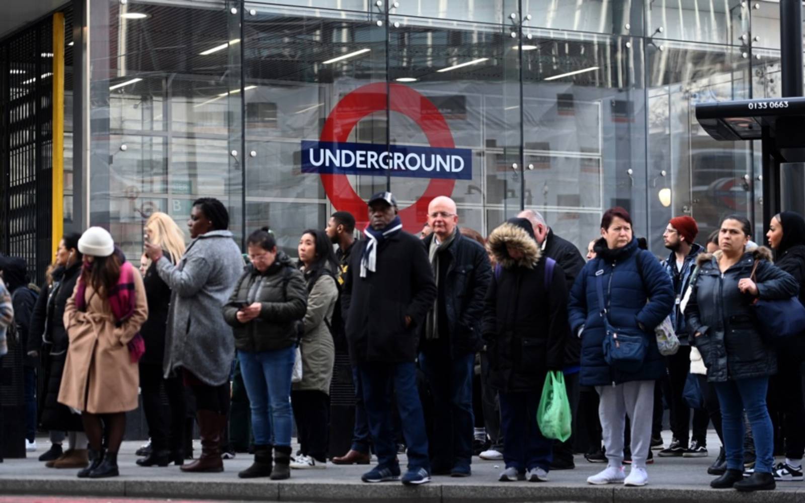 Study finds London workers spend just half the week in office | FMT