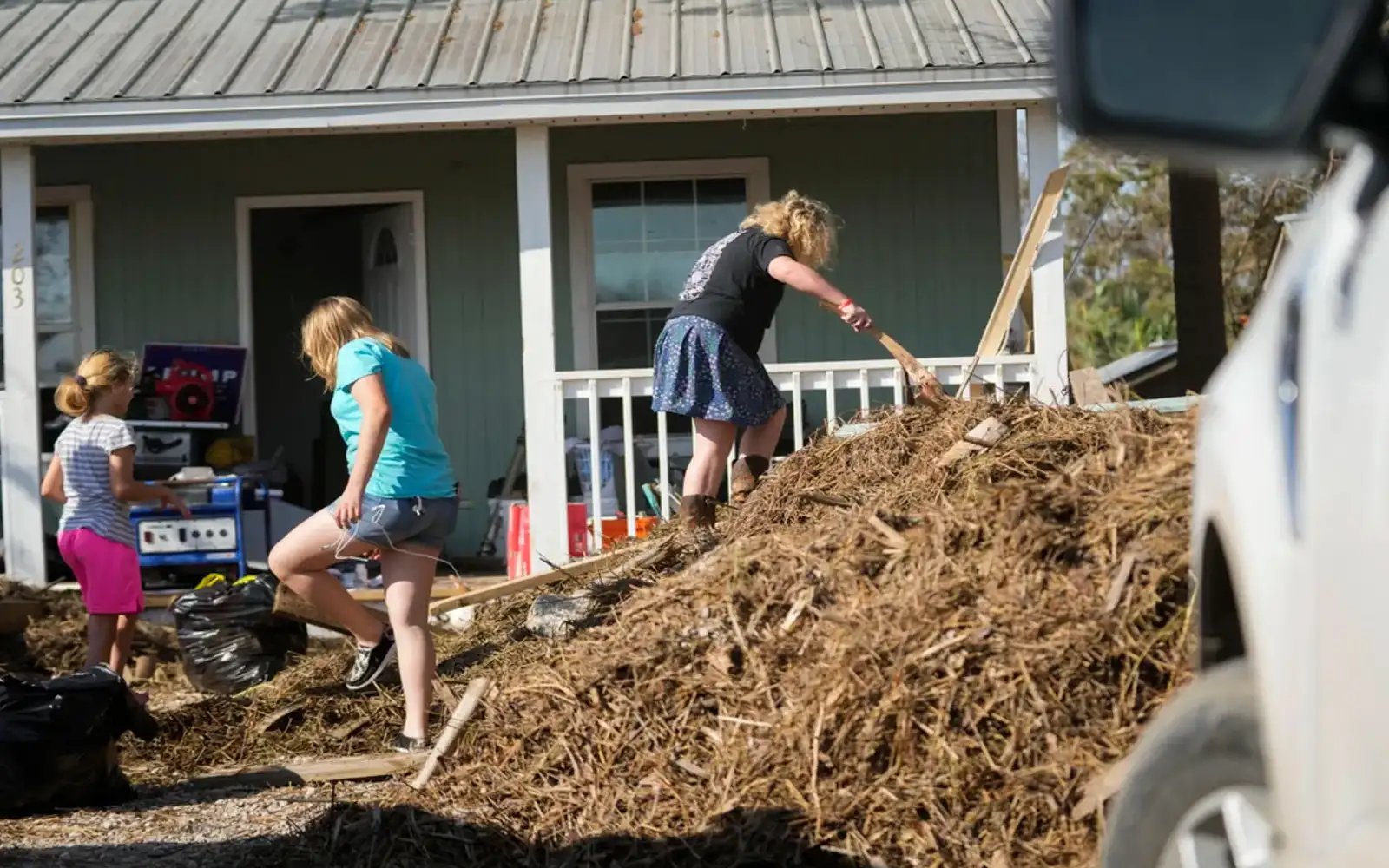 Florida island starts long clean-up after Hurricane Helene | FMT