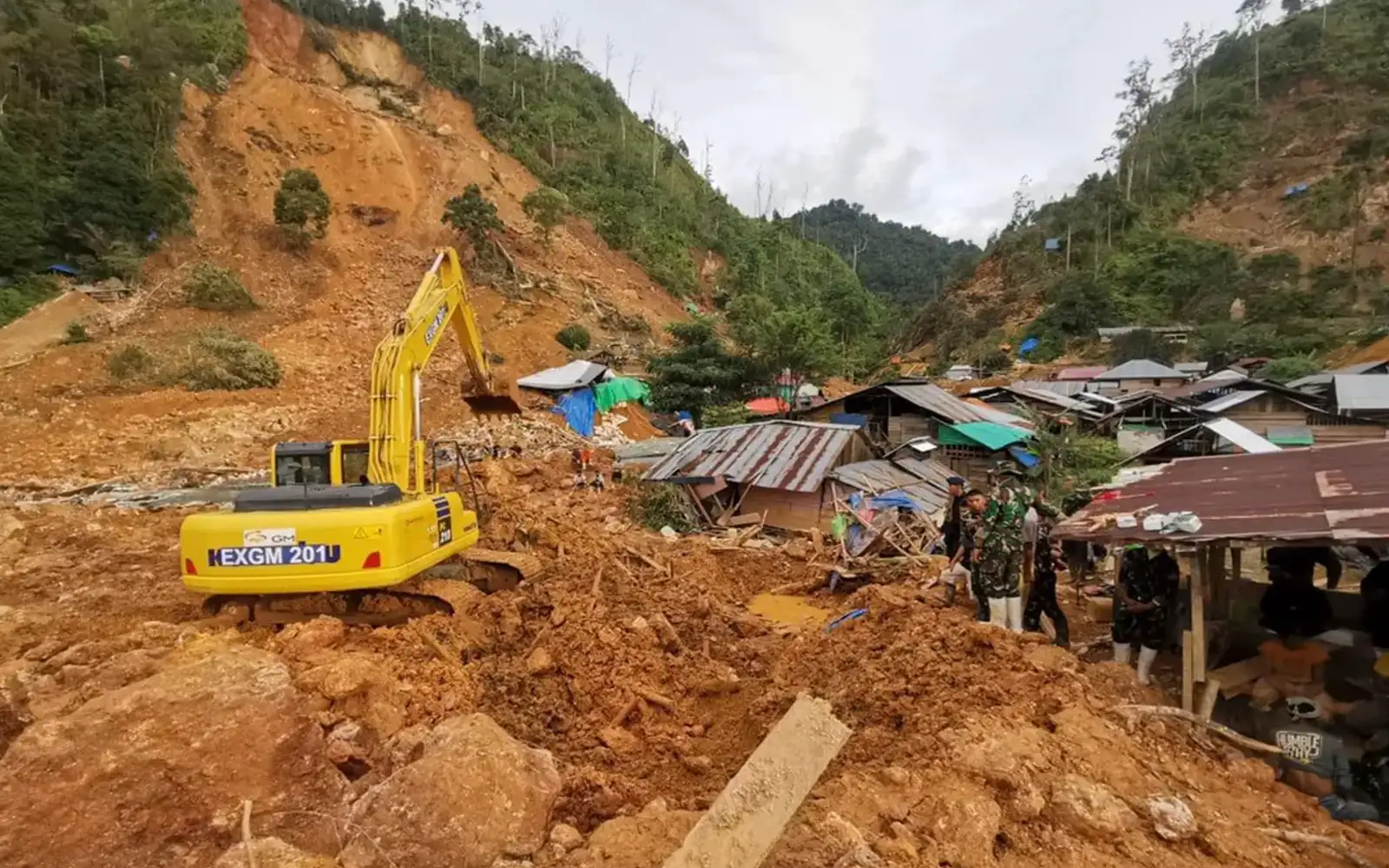 Death toll in Indonesian mine landslide rises to 13 as search ends | FMT