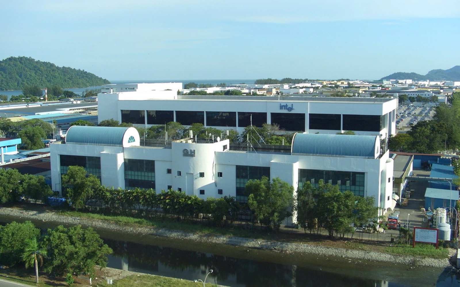 InvestPenang in touch with Intel over pausing its new chip project | FMT