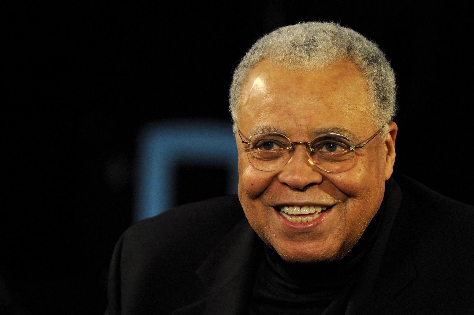 James Earl Jones, voice of Darth Vader, dies at 93 | FMT