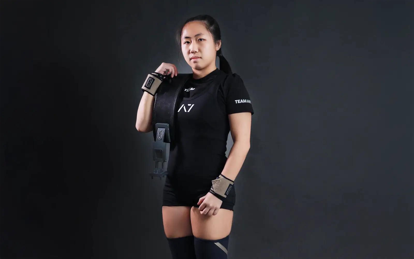 Kuching lass is smashing stereotypes in powerlifting | FMT
