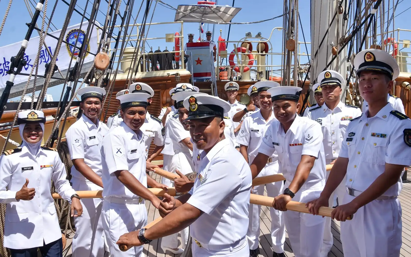 Navy sailing trainees visit Chinese tall ship in Penang | FMT