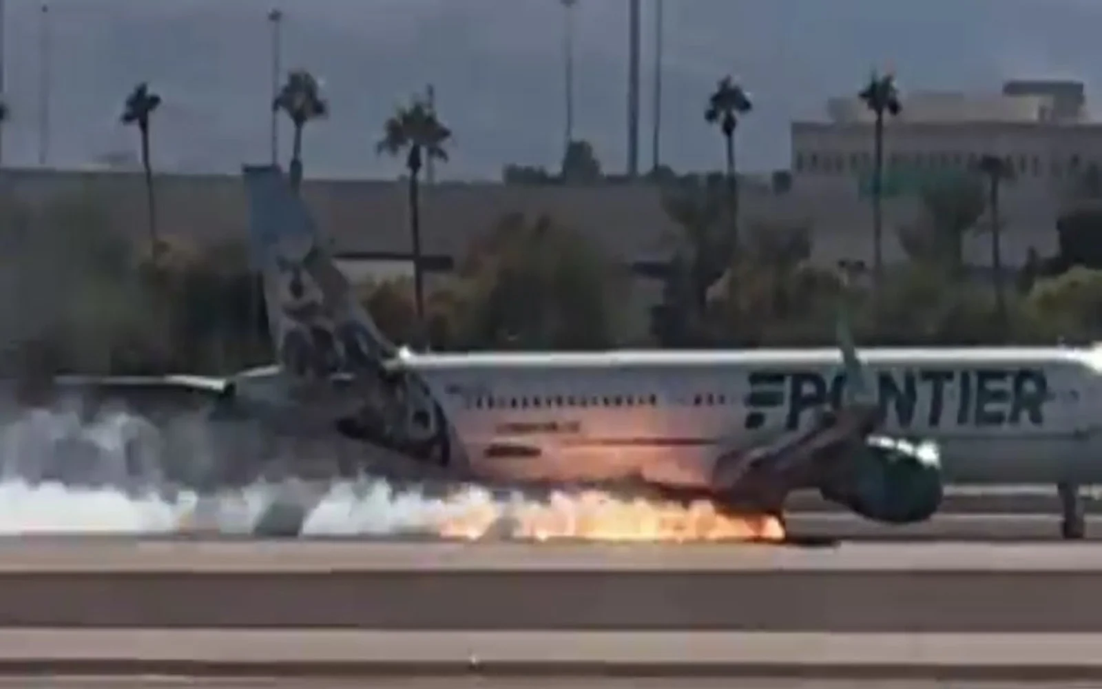 Frontier Airlines jet catches fire at Las Vegas airport | FMT