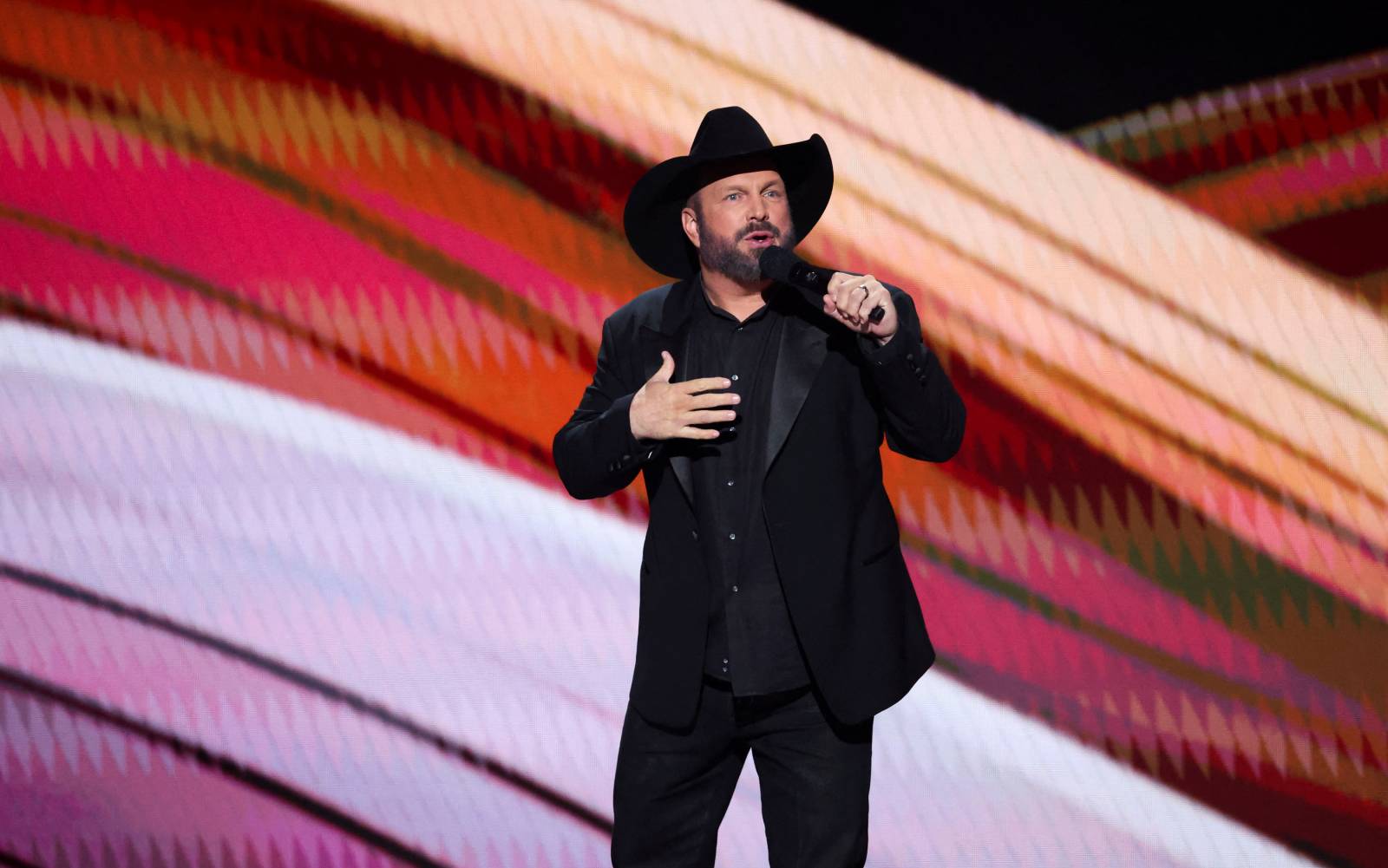 Country singer Garth Brooks accused of rape in new lawsuit | FMT