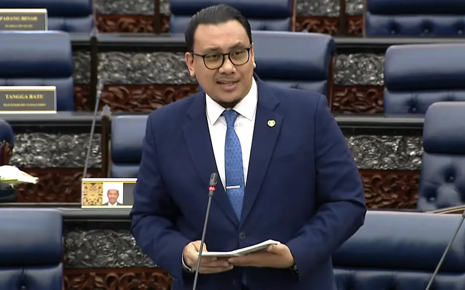 Pembangkang tegur Nga ambil masa lama cerita kejayaan KPKT | FMT