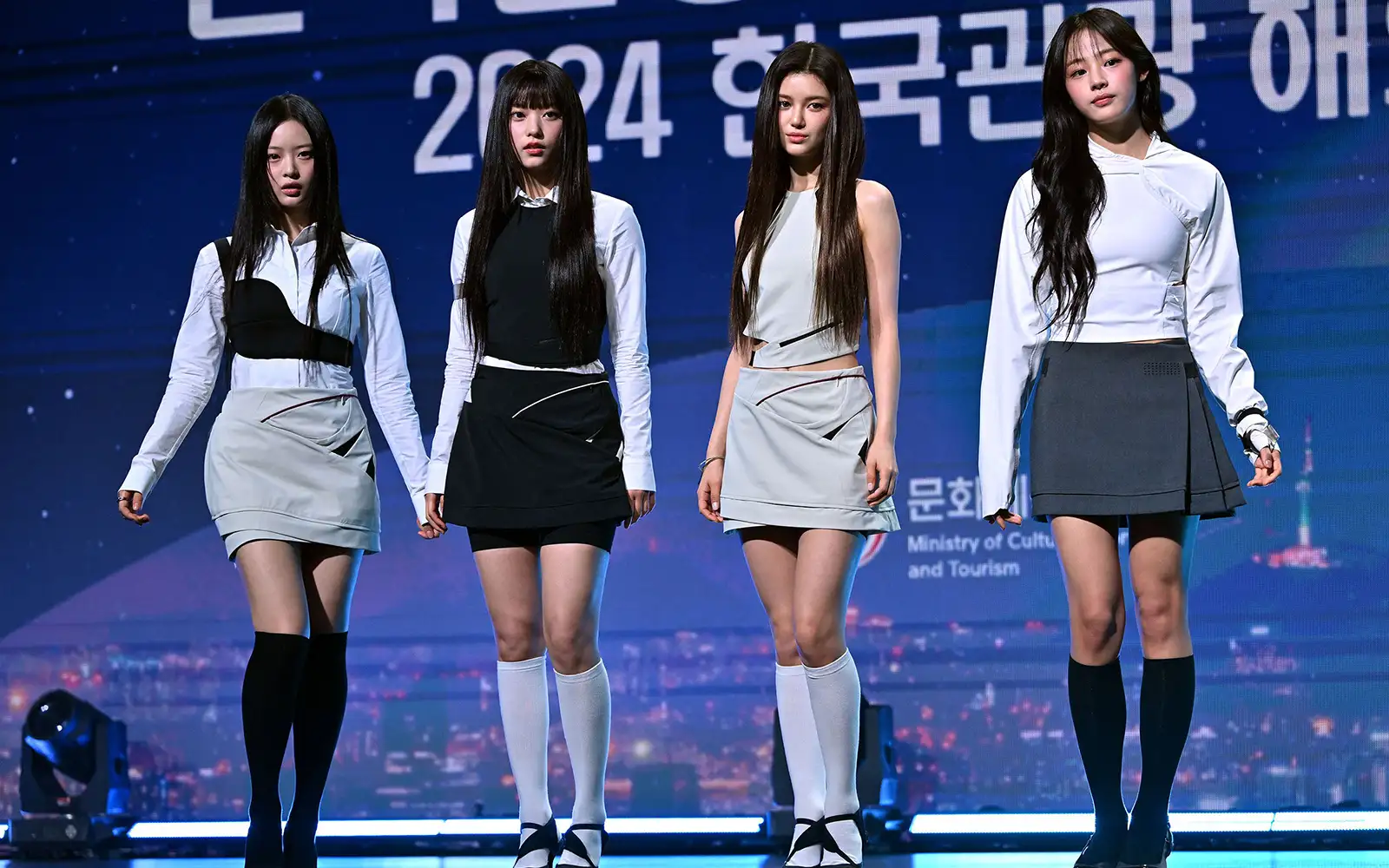 K-pop group NewJeans to leave agency after dispute | FMT