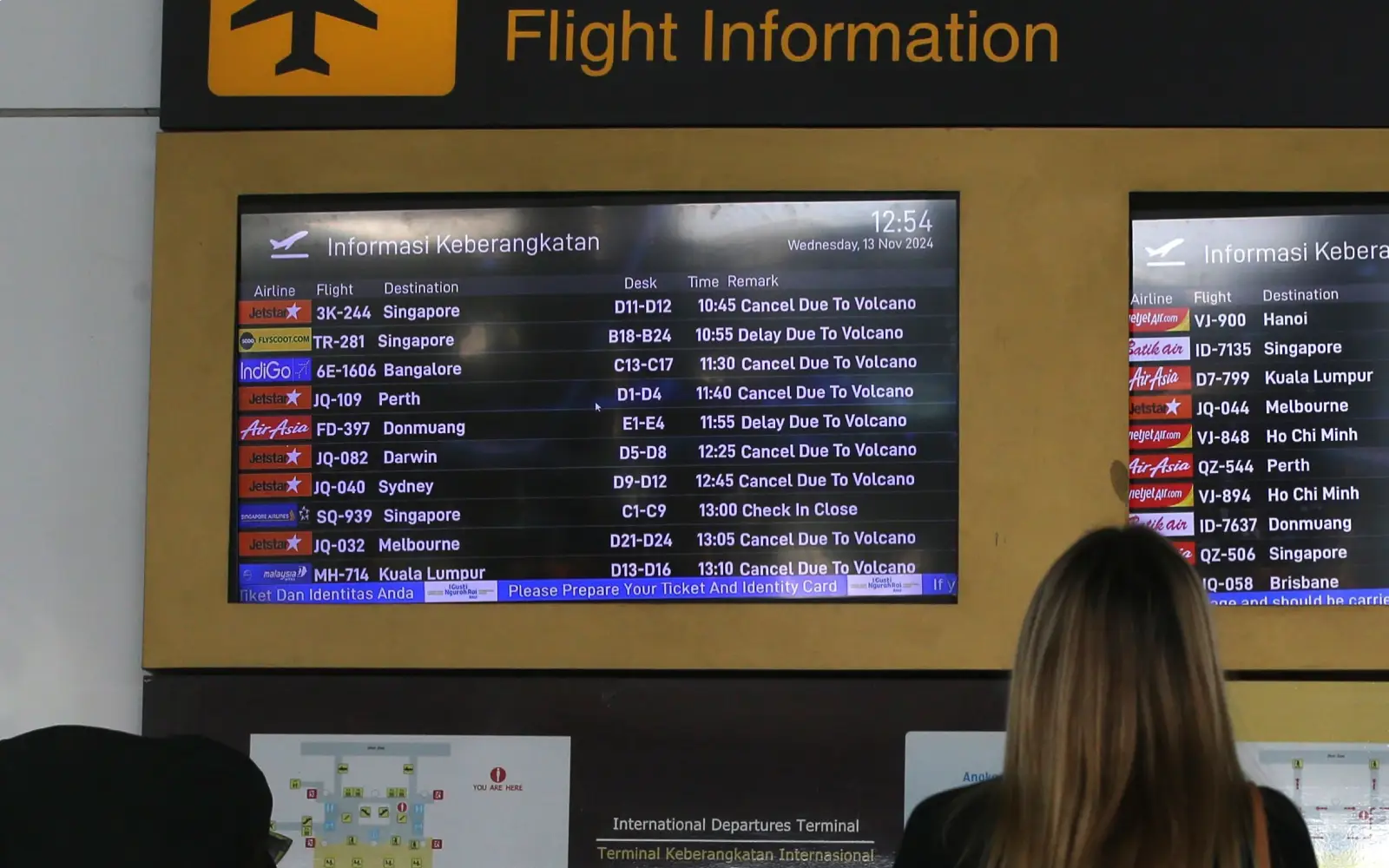 Airlines around Asia ground Bali flights after volcano erupts | FMT