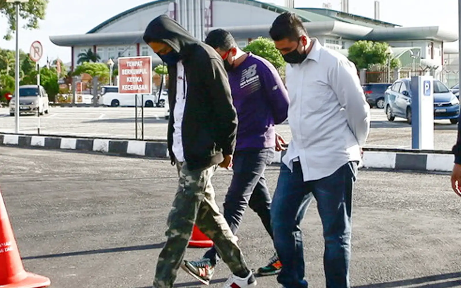 ‘Pak guard’ curi RM200,000 dipenjara setahun, denda RM4,500 | FMT