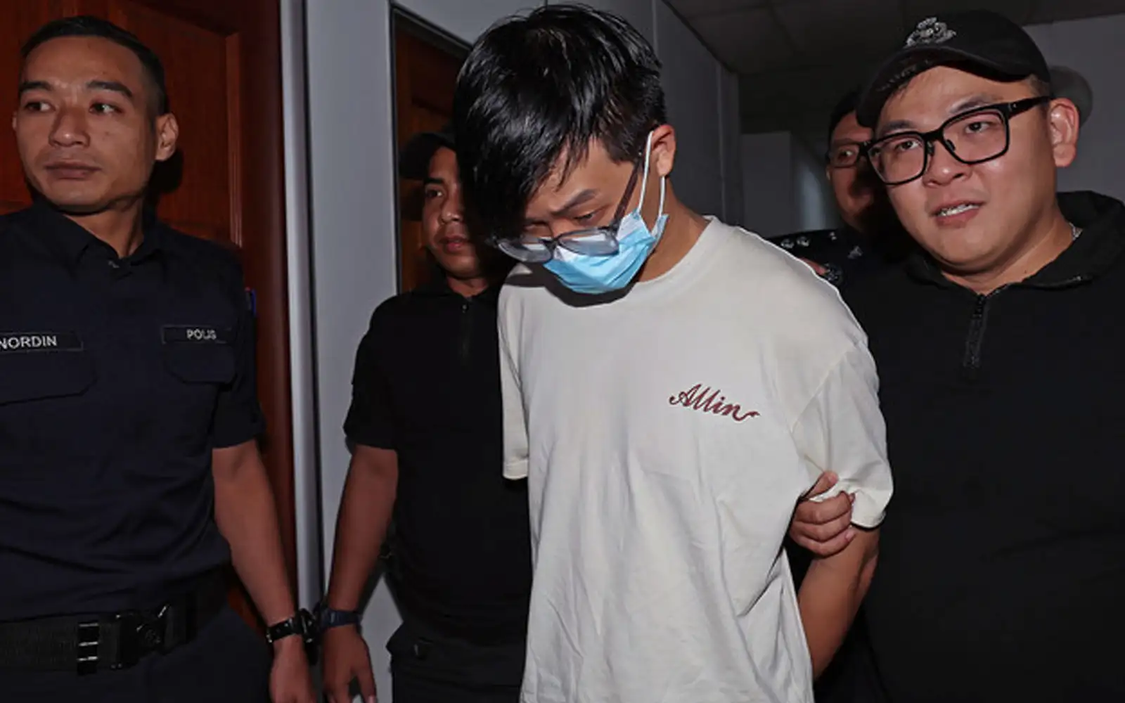 Chinese varsity student charged with kidnapping girl, 15 | FMT